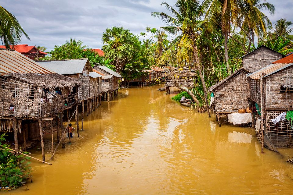 Tonle Sap - Cruising to the World's Most Unique Ecosystem - Cambodia Travel